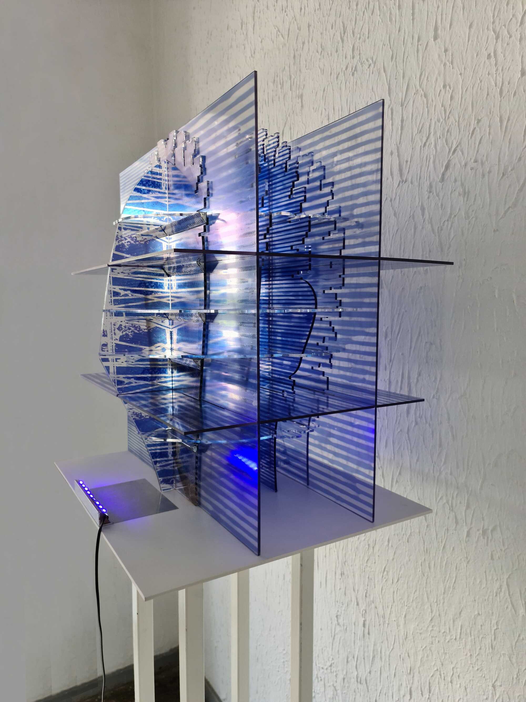 Screen Light | Sculpture Network