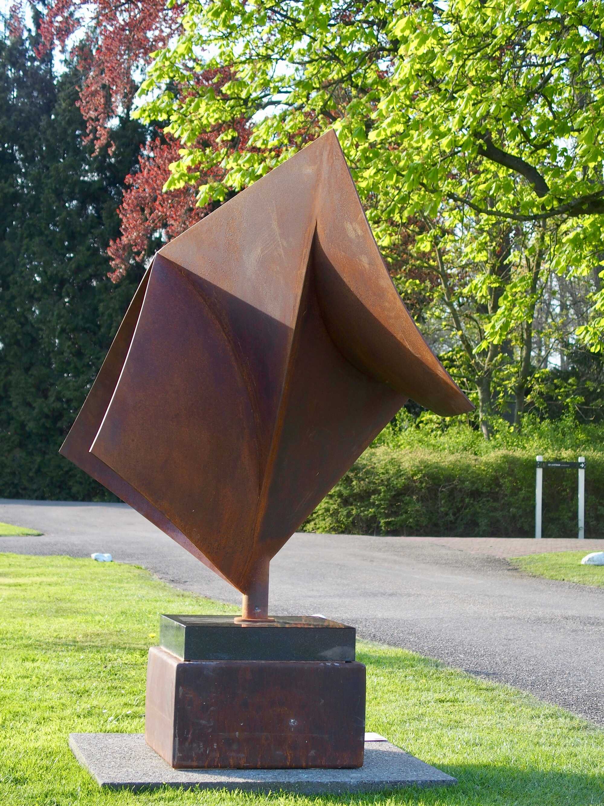 Chalice | Sculpture Network