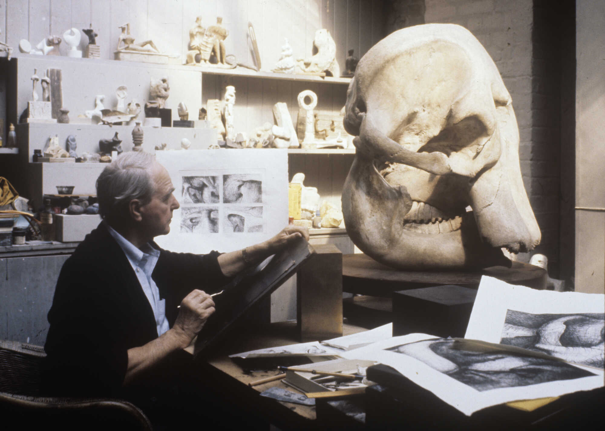 Das zeitlose Vermächtnis von Henry Moore | Sculpture Network