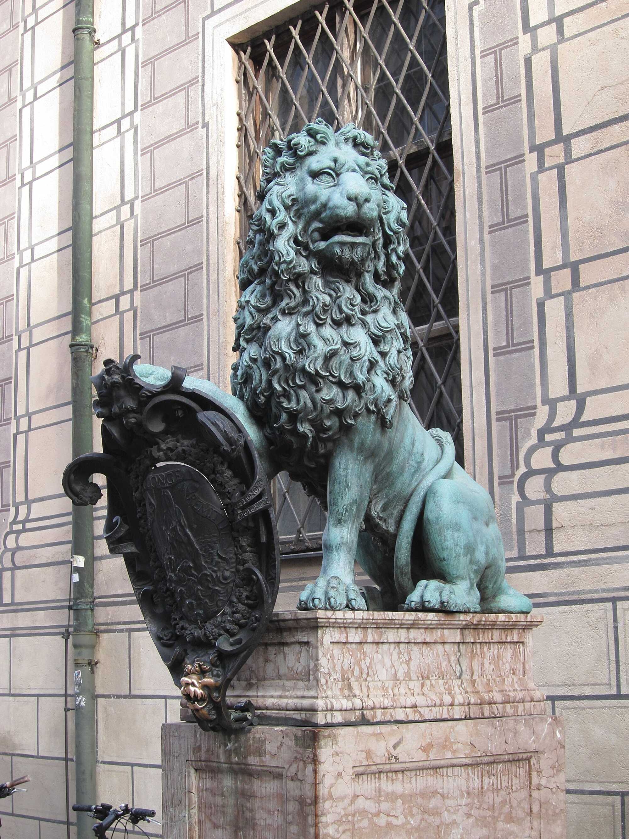Statue Rubbing: The Ritual of Touch | Sculpture Network