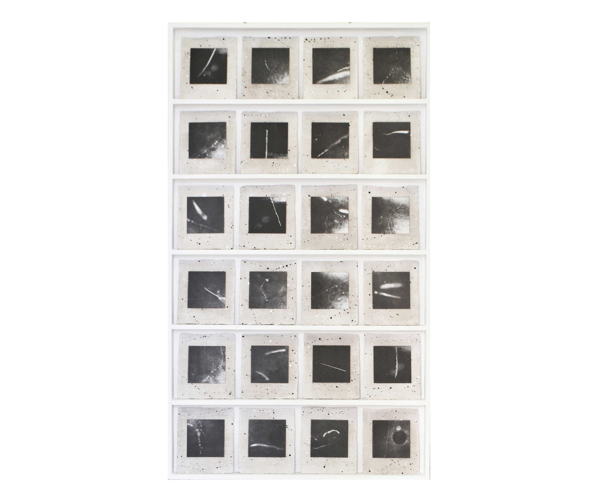 2025 Particle Tracks in Cloud Chamber II vk | Sculpture Network